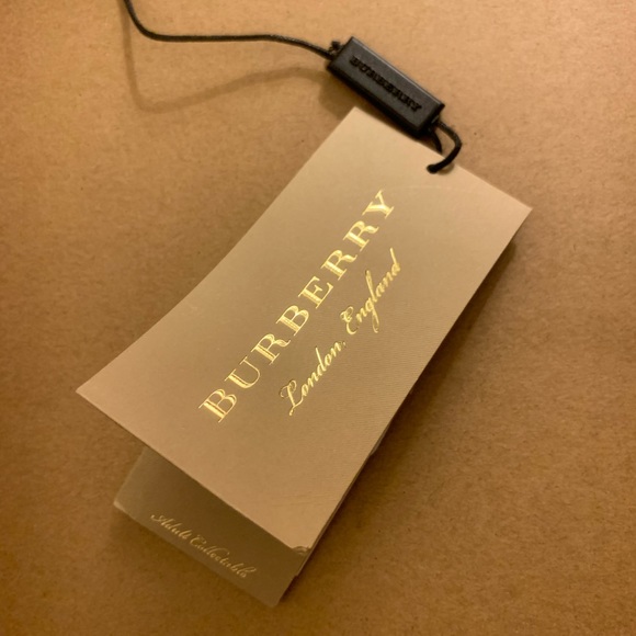 Burberry | Accessories | Burberry Seagull Crystal Key Charm | Poshmark